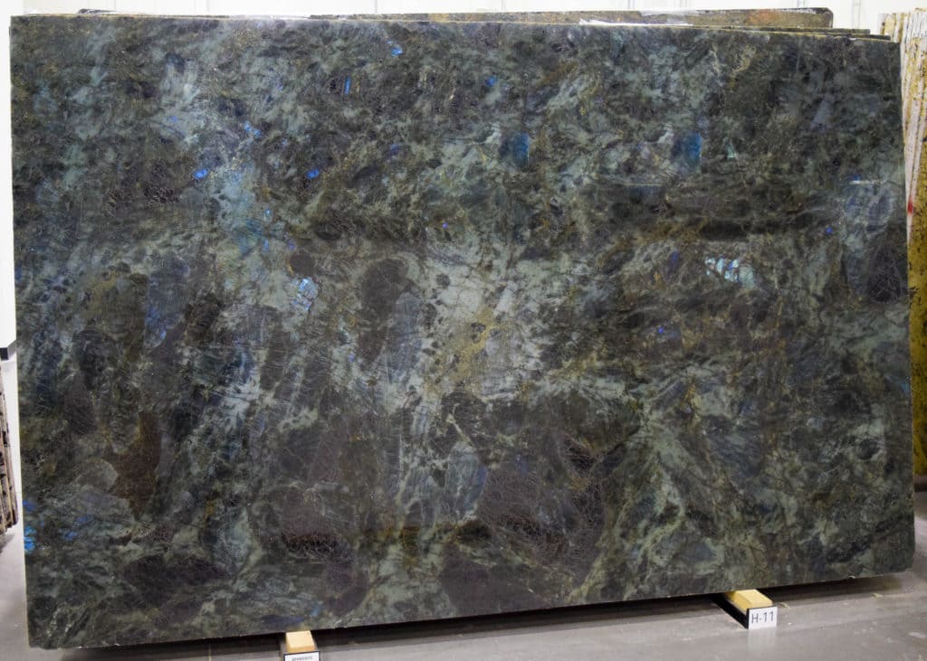 Specialty Stone - Agate, Petrified Wood, Granite - Slabworks of Montana